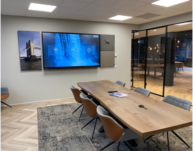 Solutions overview - Clevertouch Technologies Global